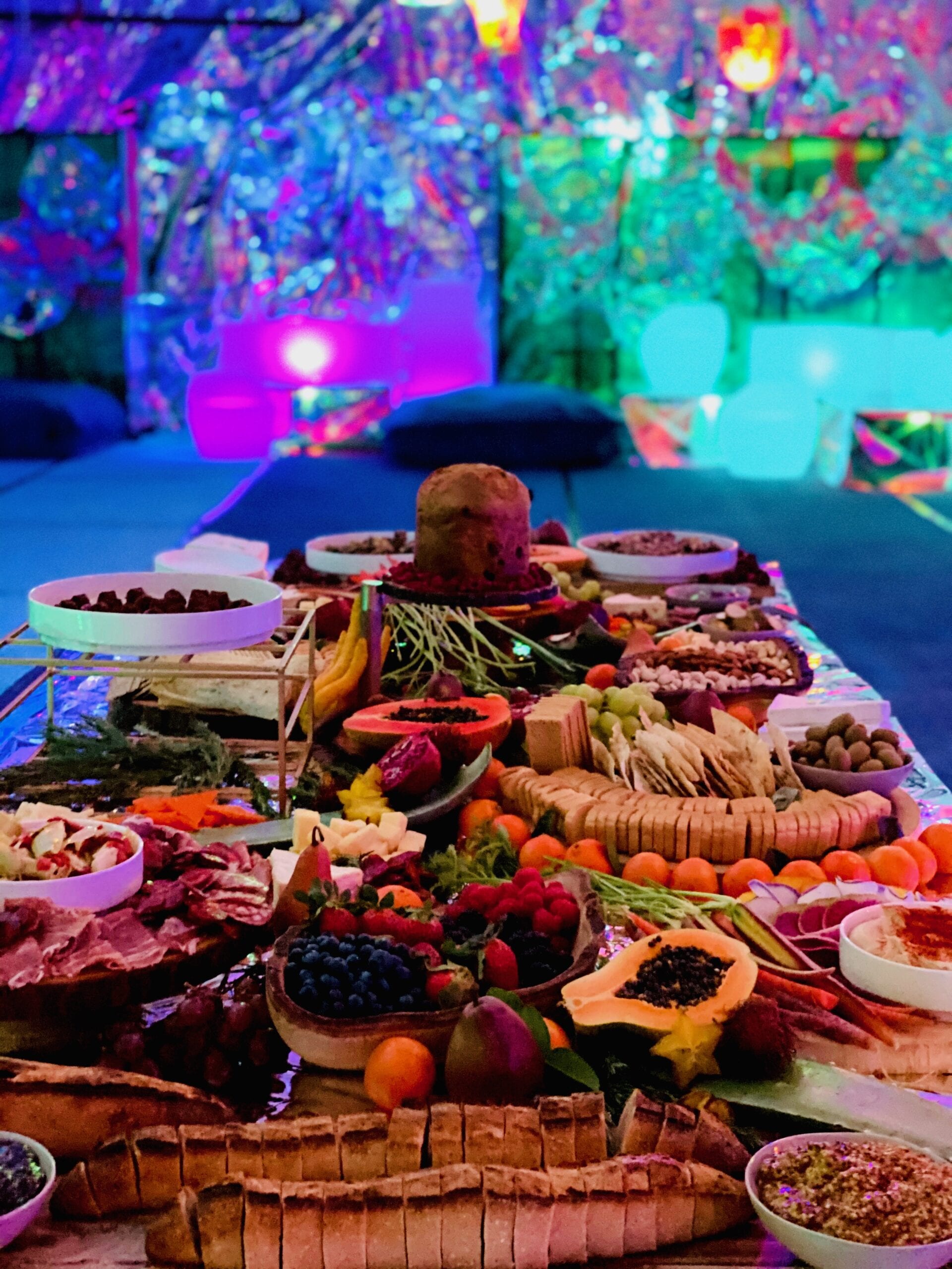 GRAZING PARTY - Dig And Serve